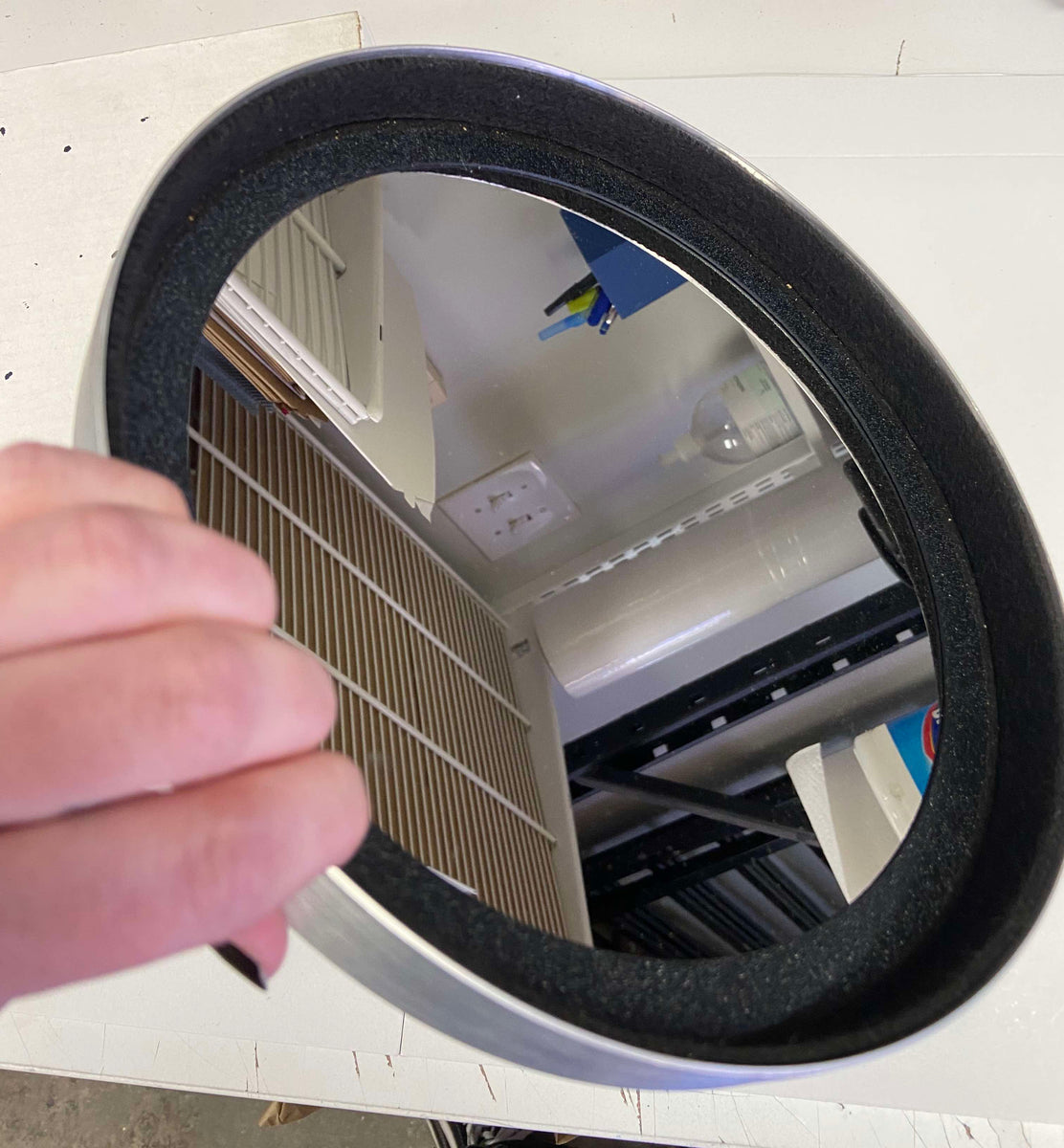 Used Thousand Oaks Glass Solar Filter -8'' aperture/ 9.5'' I.D. – Mile ...